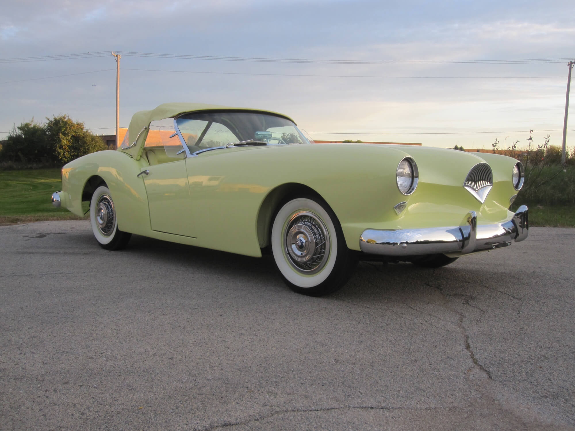 1954 Kaiser Darrin DKF161 Satin Yellow Roadster 161ci/90hp | Frank's ...