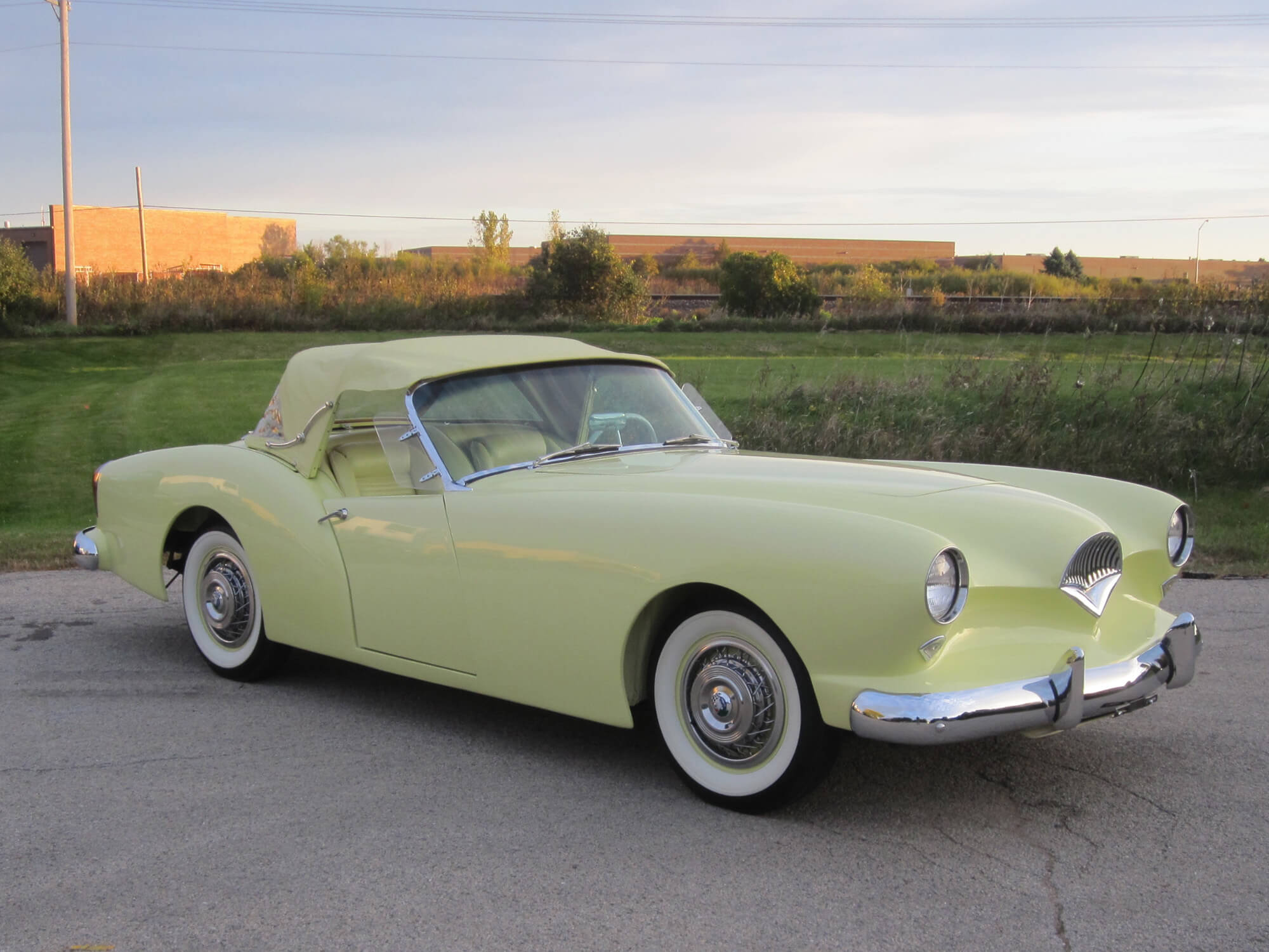 1954 Kaiser Darrin DKF161 Satin Yellow Roadster 161ci/90hp | Frank's ...
