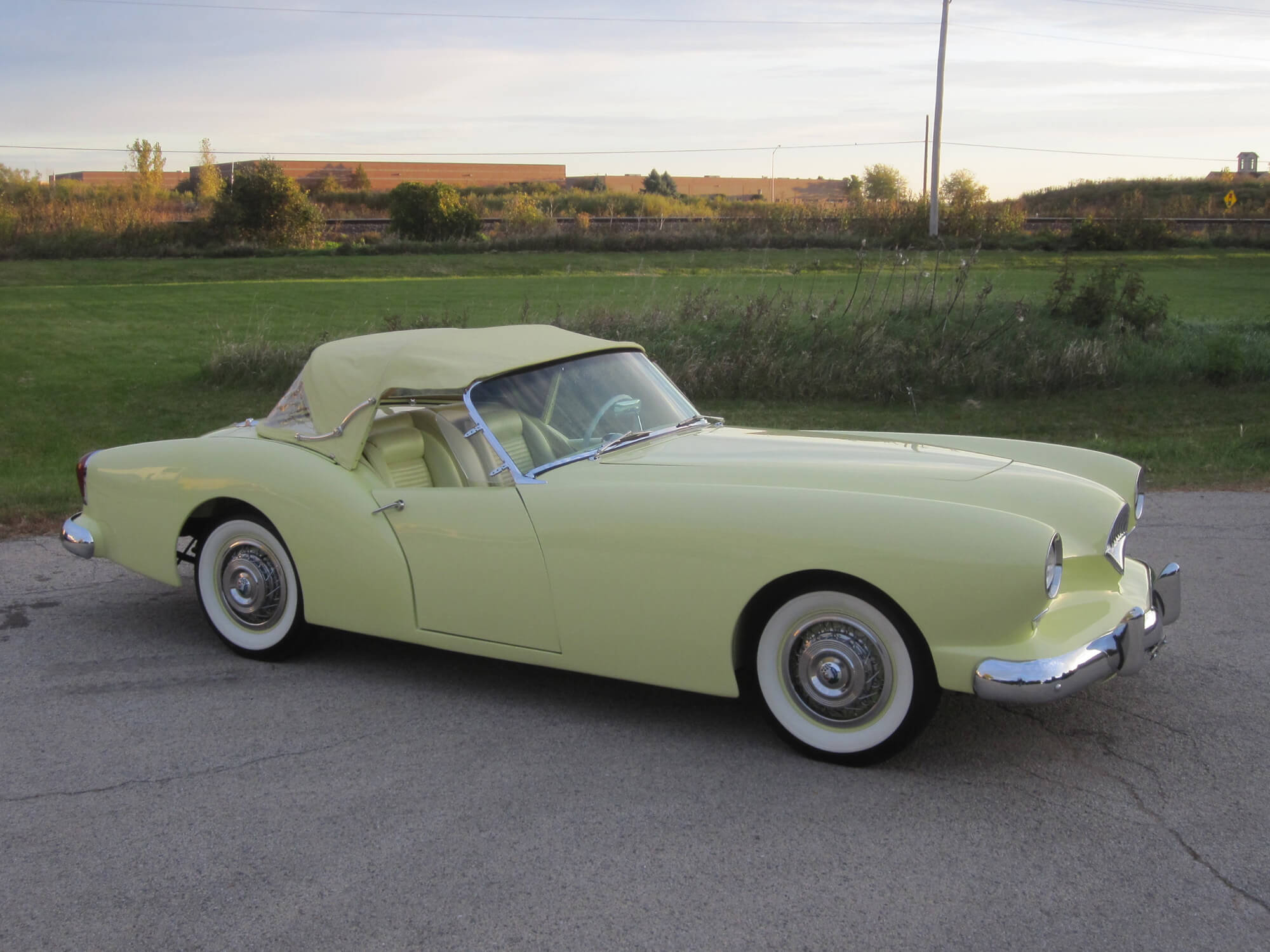 1954 Kaiser Darrin DKF161 Satin Yellow Roadster 161ci/90hp | Frank's ...