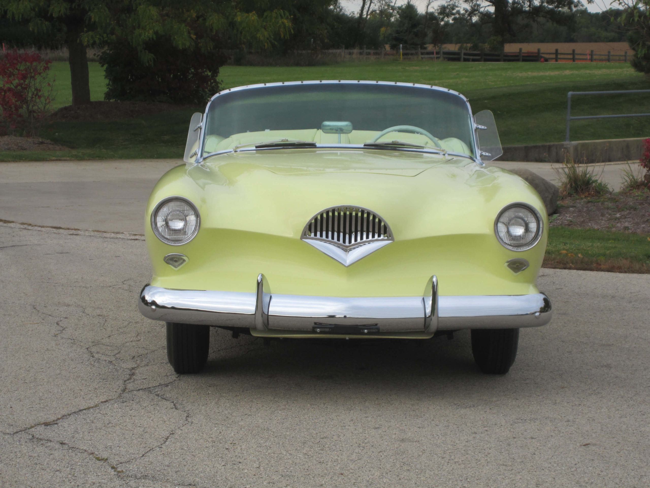 1954 Kaiser Darrin DKF161 Satin Yellow Roadster 161ci/90hp | Frank's ...