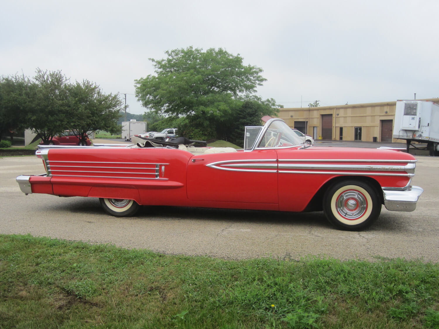 1958 Oldsmobile 98 Festival Red Convertible 371cu/305hp | Frank's ...